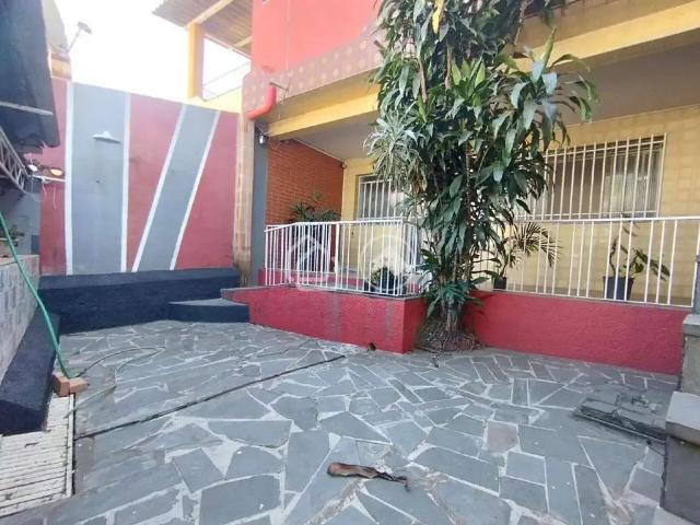 Casa / Sobrado para Locação em Belo Horizonte/MG Padre Eustáquio 2 Quartos