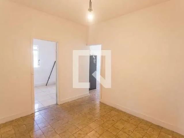 Casa / Sobrado para Locação em Belo Horizonte/MG Pompéia 3 Quartos