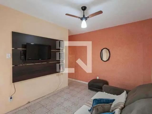 Casa / Sobrado para Locação em Belo Horizonte/MG Planalto 2 Quartos