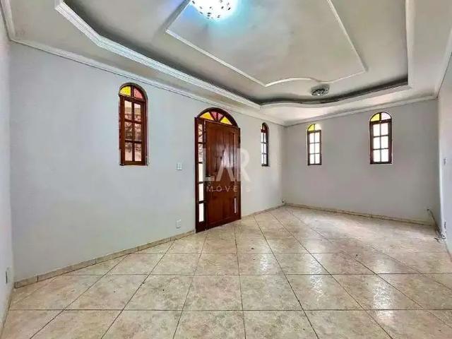 Casa / Sobrado para Locação em Belo Horizonte/MG Planalto 3 Quartos