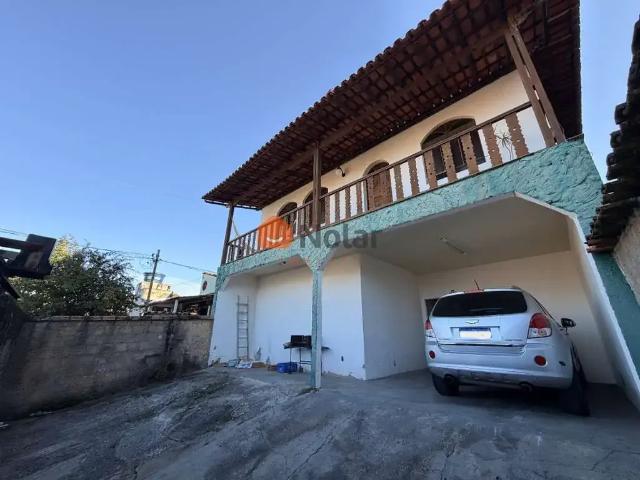 Casa / Sobrado para Locação em Belo Horizonte/MG Planalto 3 Quartos