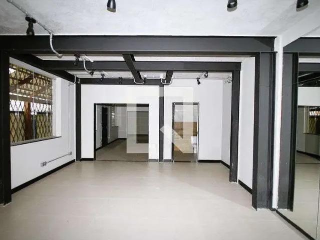 Casa / Sobrado para Locação em Belo Horizonte/MG Prado 4 Quartos