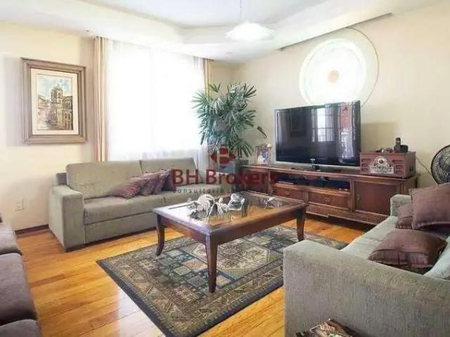 Casa / Sobrado para Locação em Belo Horizonte/MG São Bento 7 Quartos