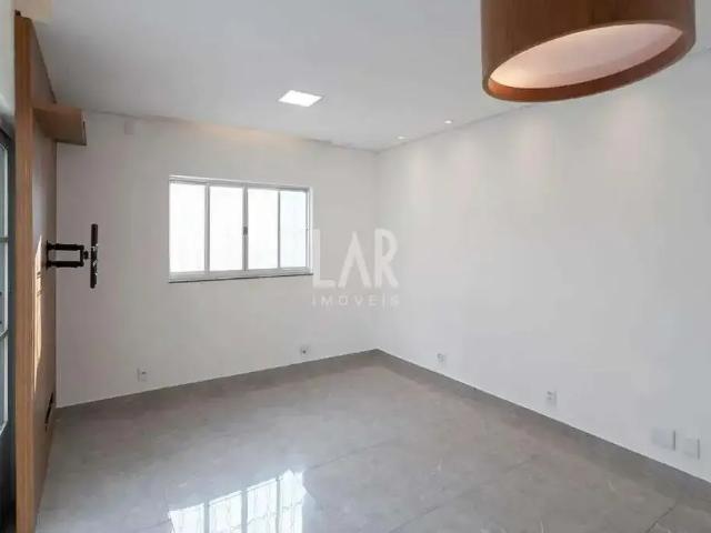 Casa / Sobrado para Locação em Belo Horizonte/MG São João Batista 2 Quartos