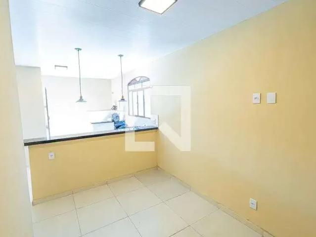 Casa / Sobrado para Locação em Belo Horizonte/MG São Salvador 1 Quartos