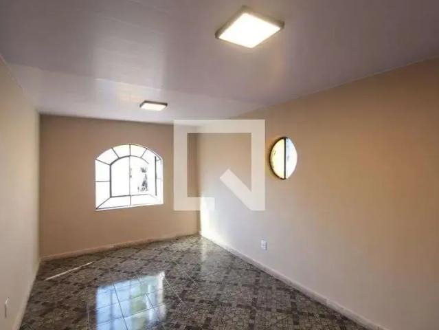 Casa / Sobrado para Locação em Belo Horizonte/MG São Salvador 1 Quartos