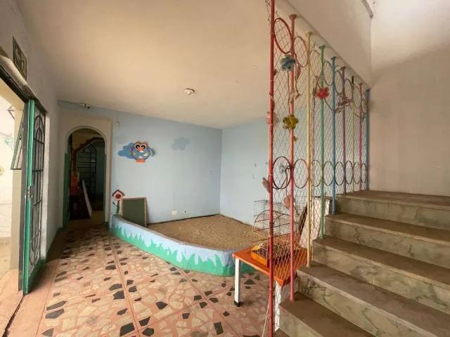Casa / Sobrado para Locação em Belo Horizonte/MG São Pedro 5 Quartos