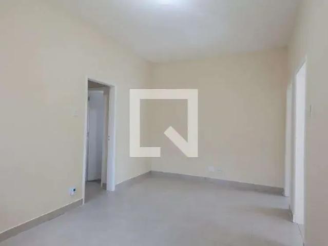 Casa / Sobrado para Locação em Belo Horizonte/MG Santa Tereza 3 Quartos