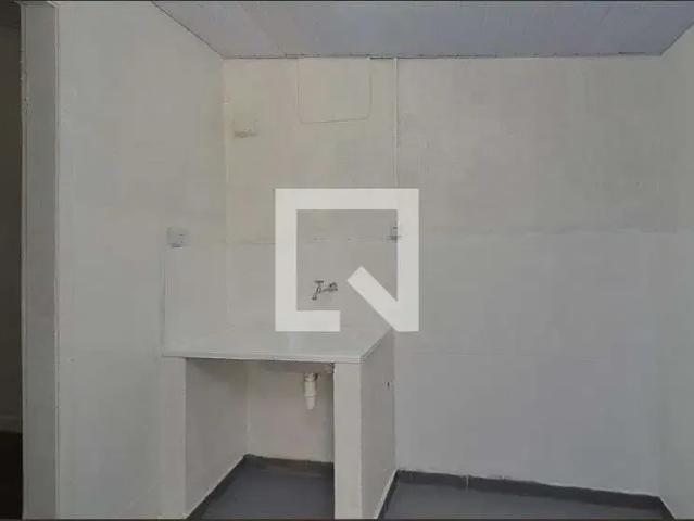 Casa / Sobrado para Locação em Belo Horizonte/MG Santa Efigênia 1 Quartos