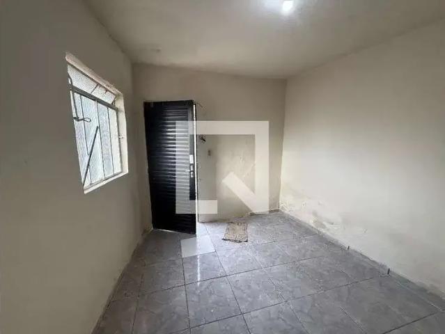Casa / Sobrado para Locação em Belo Horizonte/MG Santa Efigênia 1 Quartos