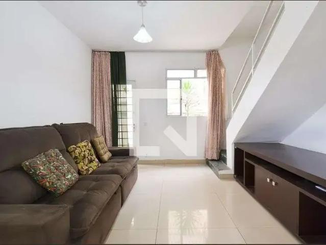 Casa / Sobrado para Locação em Belo Horizonte/MG Santa Inês 2 Quartos