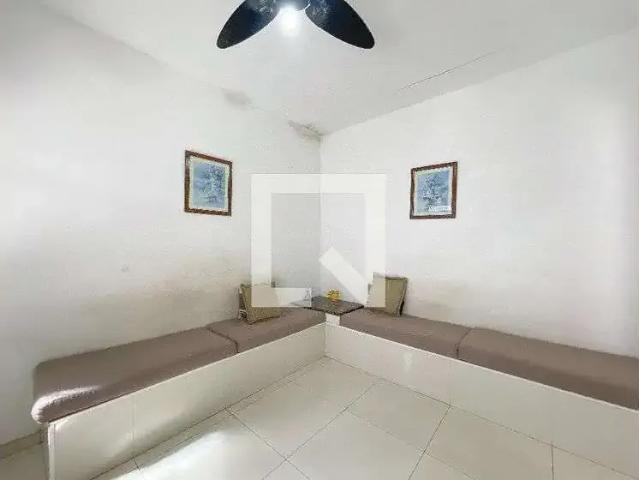 Casa / Sobrado para Locação em Belo Horizonte/MG Santa Maria 3 Quartos