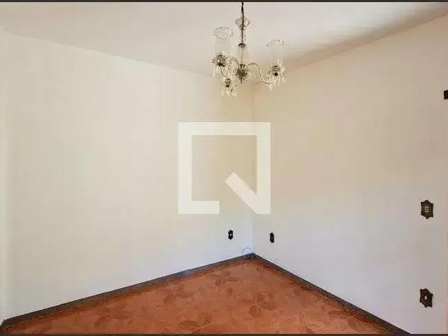 Casa / Sobrado para Locação em Belo Horizonte/MG Santo André 3 Quartos