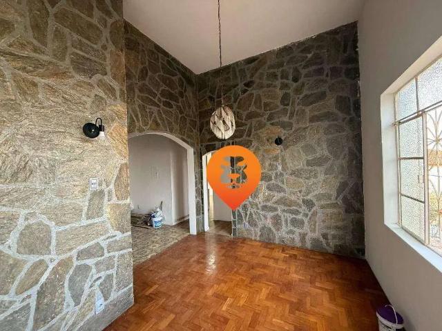 Casa / Sobrado para Locação em Belo Horizonte/MG Sagrada Família 3 Quartos