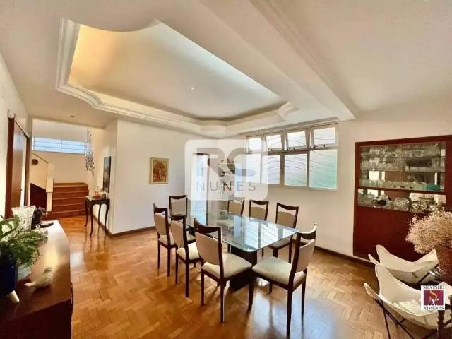 Casa / Sobrado para Locação em Belo Horizonte/MG Serra 7 Quartos