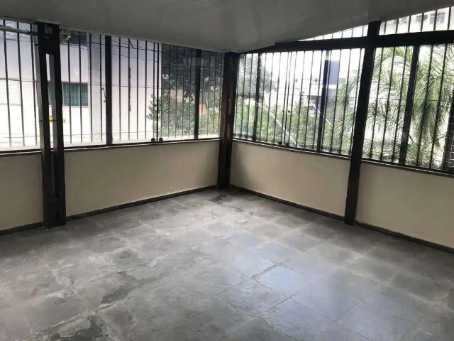 Casa / Sobrado para Locação em Belo Horizonte/MG Sion 8 Quartos