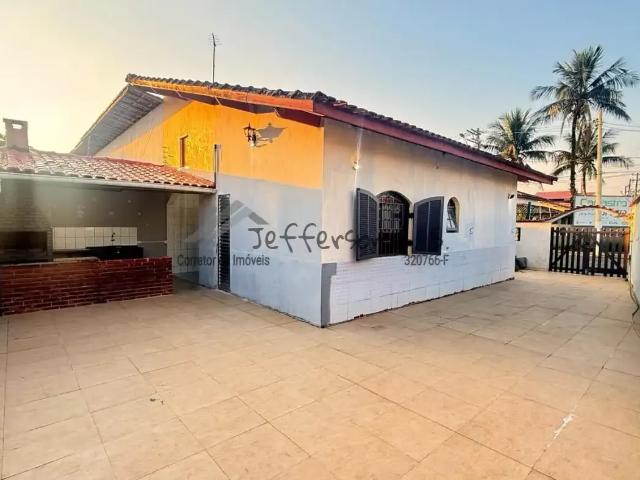 Casa / Sobrado para Locação em Bertioga/SP Centro 2 Quartos