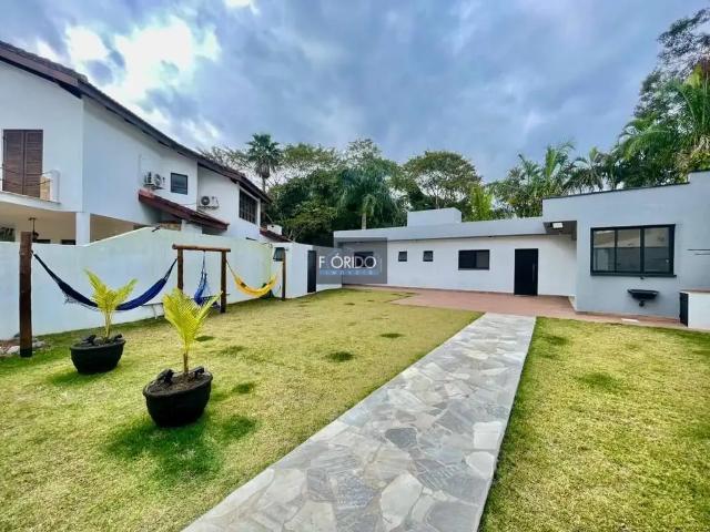 Casa / Sobrado para Locação em Bertioga/SP Condomínio Costa do Sol 2 Quartos