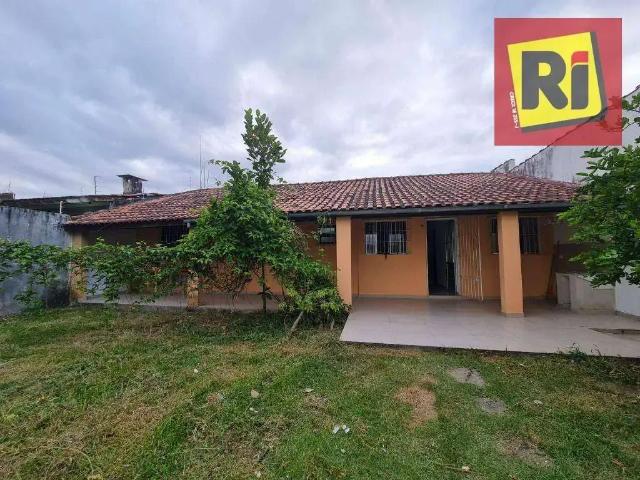 Casa / Sobrado para Locação em Bertioga/SP Indaia 2 Quartos