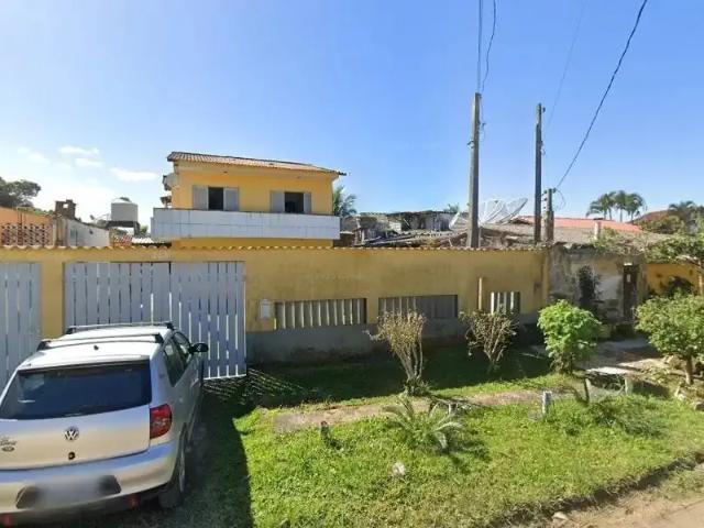 Casa / Sobrado para Locação em Bertioga/SP Indaia 2 Quartos