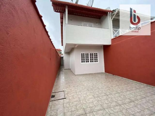 Casa / Sobrado para Locação em Bertioga/SP Jardim Rio da Praia 3 Quartos