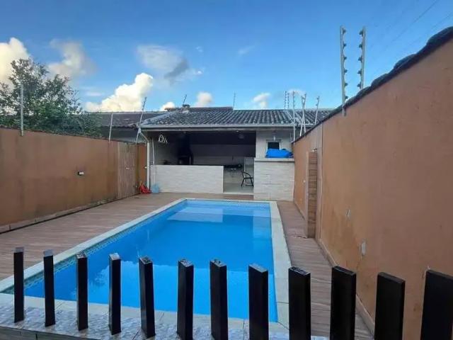 Casa / Sobrado para Locação em Bertioga/SP Maitinga 3 Quartos