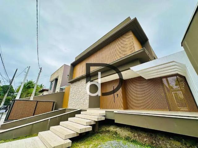 Casa / Sobrado para Locação em Bertioga/SP Riviera de São Lourenço 6 Quartos