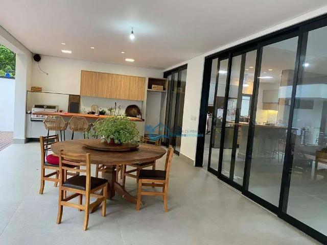Casa / Sobrado para Locação em Bertioga/SP Riviera 4 Quartos