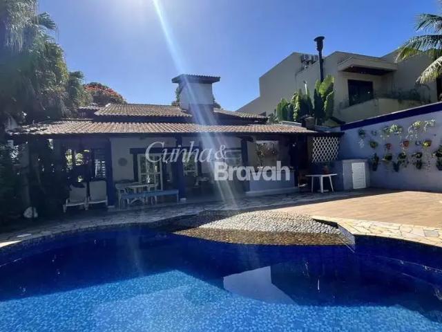 Casa / Sobrado para Locação em Bertioga/SP Riviera 5 Quartos