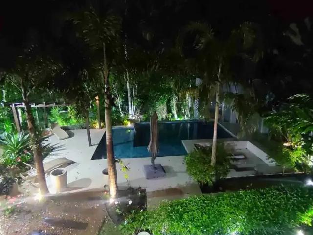 Casa / Sobrado para Locação em Bertioga/SP Riviera 5 Quartos