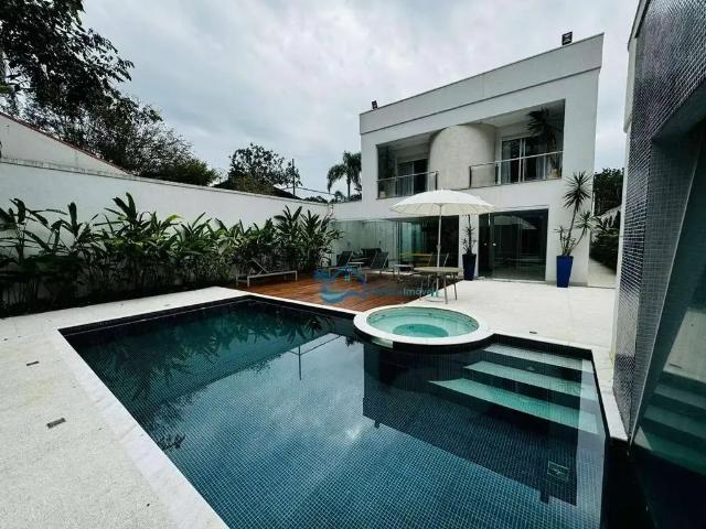 Casa / Sobrado para Locação em Bertioga/SP Riviera 7 Quartos