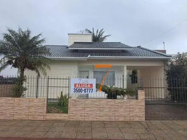 Casa / Sobrado para Locação em Biguaçu/SC Centro 2 Quartos