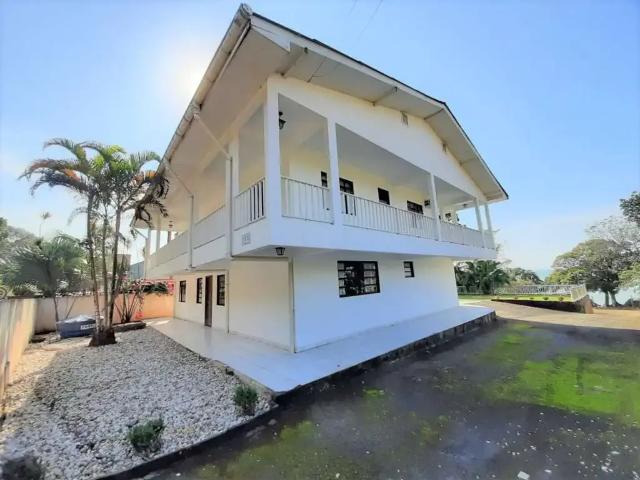 Casa / Sobrado para Locação em Biguaçu/SC São Miguel Guaporanga 5 Quartos