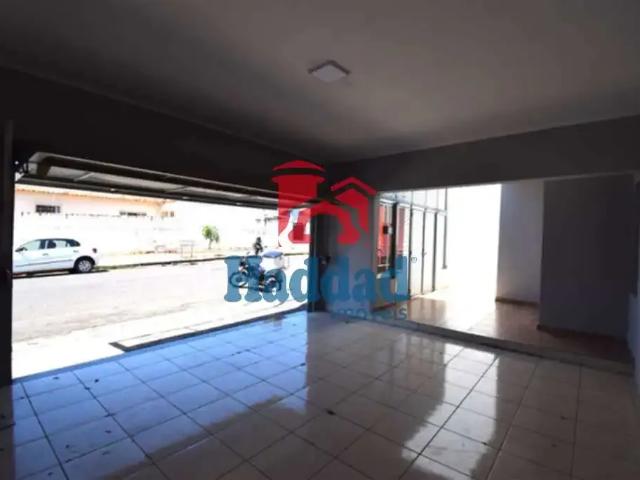 Casa / Sobrado para Locação em Birigui/SP Centro 3 Quartos
