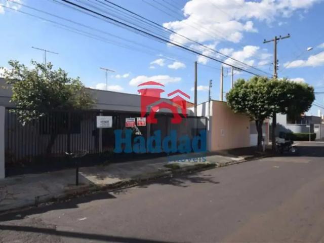 Casa / Sobrado para Locação em Birigui/SP Centro 3 Quartos