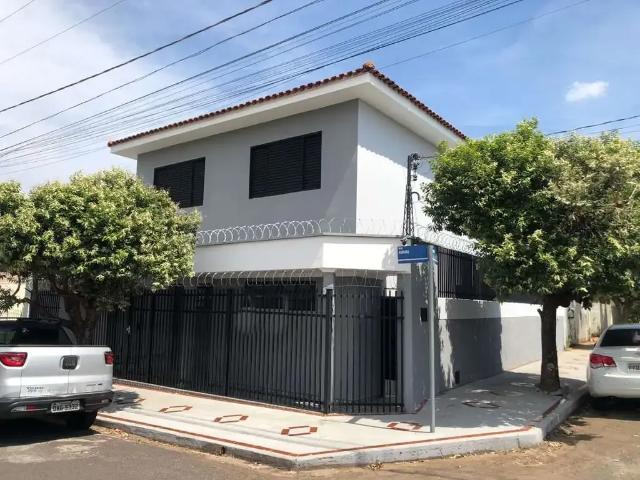 Casa / Sobrado para Locação em Birigui/SP Jardim Pérola 4 Quartos