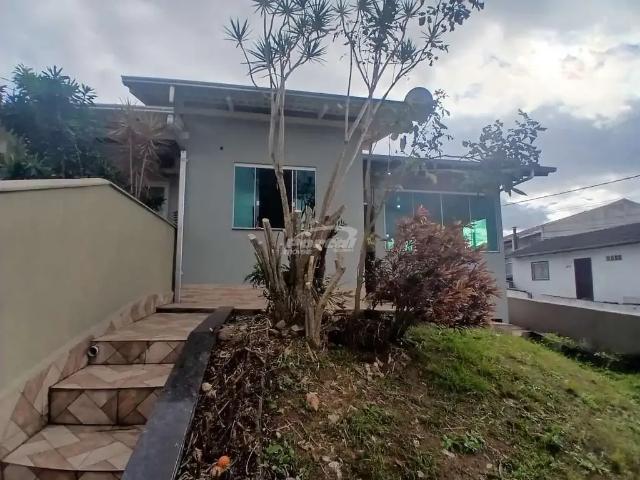 Casa / Sobrado para Locação em Blumenau/SC Tribess 2 Quartos