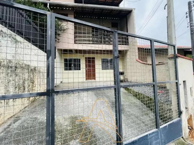 Casa / Sobrado para Locação em Blumenau/SC Velha 2 Quartos