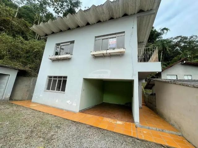 Casa / Sobrado para Locação em Blumenau/SC Velha 3 Quartos