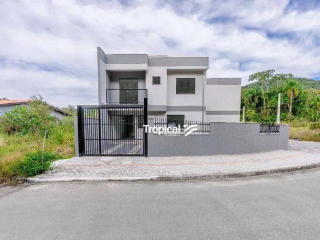 Casa / Sobrado para Locação em Blumenau/SC Velha Central 2 Quartos