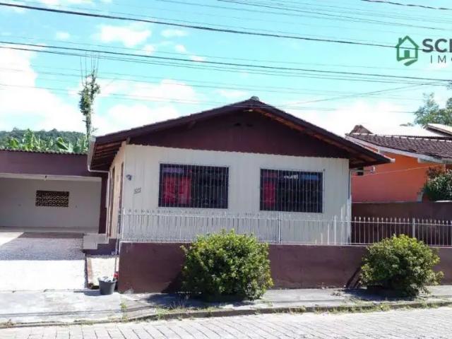 Casa / Sobrado para Locação em Blumenau/SC Badenfurt 3 Quartos