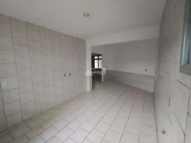 Casa / Sobrado para Locação em Blumenau/SC Escola Agrícola 2 Quartos