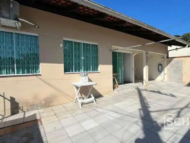 Casa / Sobrado para Locação em Blumenau/SC Escola Agrícola 4 Quartos