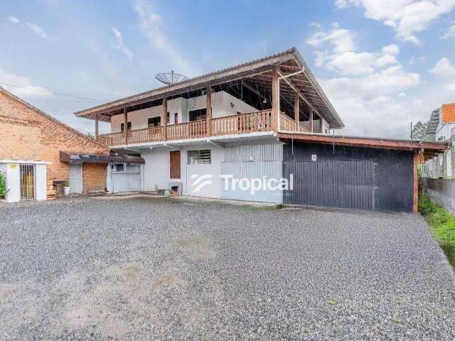 Casa / Sobrado para Locação em Blumenau/SC Fortaleza Alta 5 Quartos