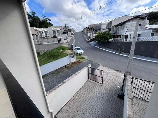 Casa / Sobrado para Locação em Blumenau/SC Fortaleza Alta 2 Quartos