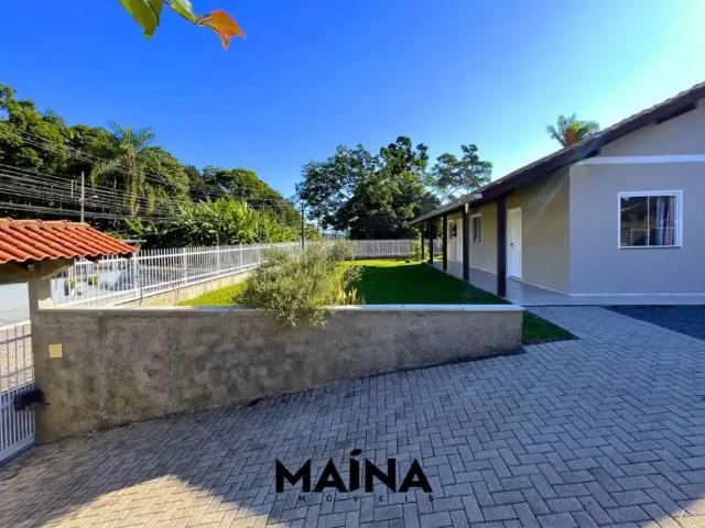 Casa / Sobrado para Locação em Blumenau/SC Fortaleza Alta 3 Quartos