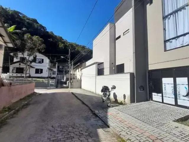 Casa / Sobrado para Locação em Blumenau/SC Garcia 1 Quartos