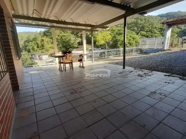 Casa / Sobrado para Locação em Blumenau/SC Glória 3 Quartos
