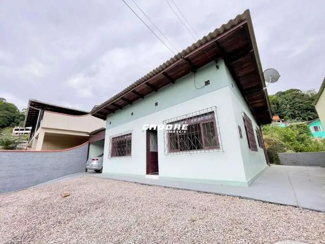 Casa / Sobrado para Locação em Blumenau/SC Glória 2 Quartos