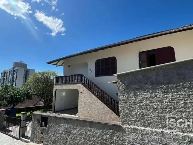 Casa / Sobrado para Locação em Blumenau/SC Itoupava Central 3 Quartos
